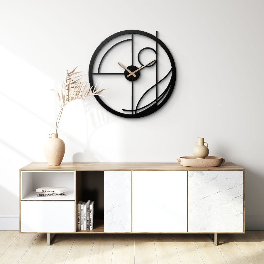Minimalist Line Metal Wall Clock - Moonarch